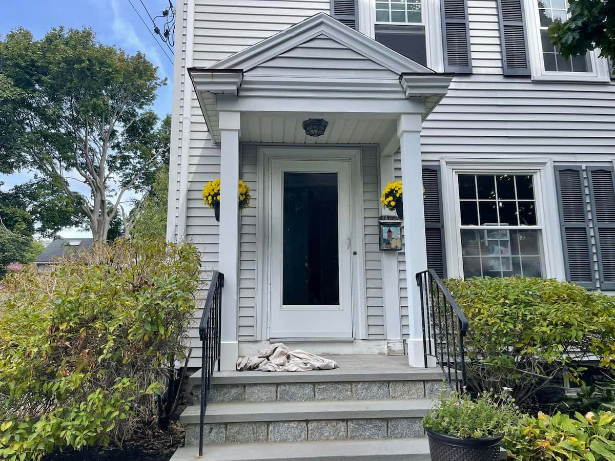Door Installation Services – Moises Carpentry & Painting