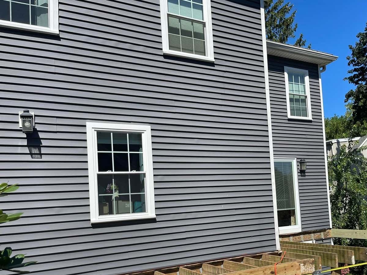 Siding Services for Your Home - Moises Carpentry & Painting
